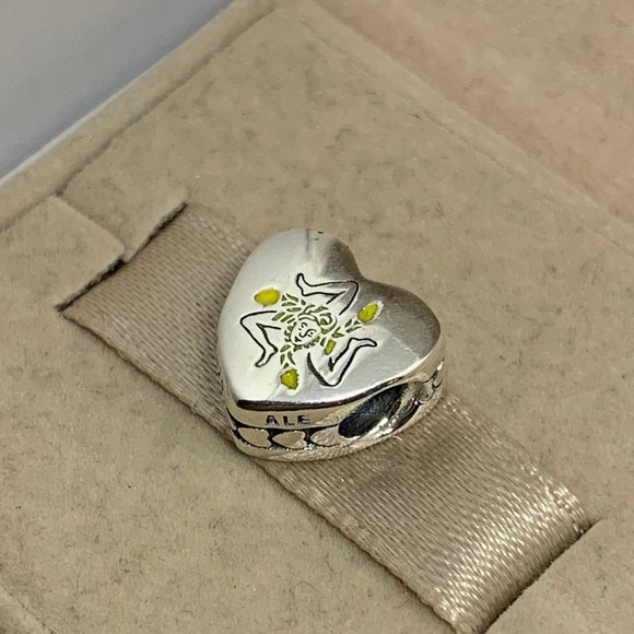 Pandora | Jewelry | Pandora Sicily Sicilia Travel Exclusive Heart Bead ...